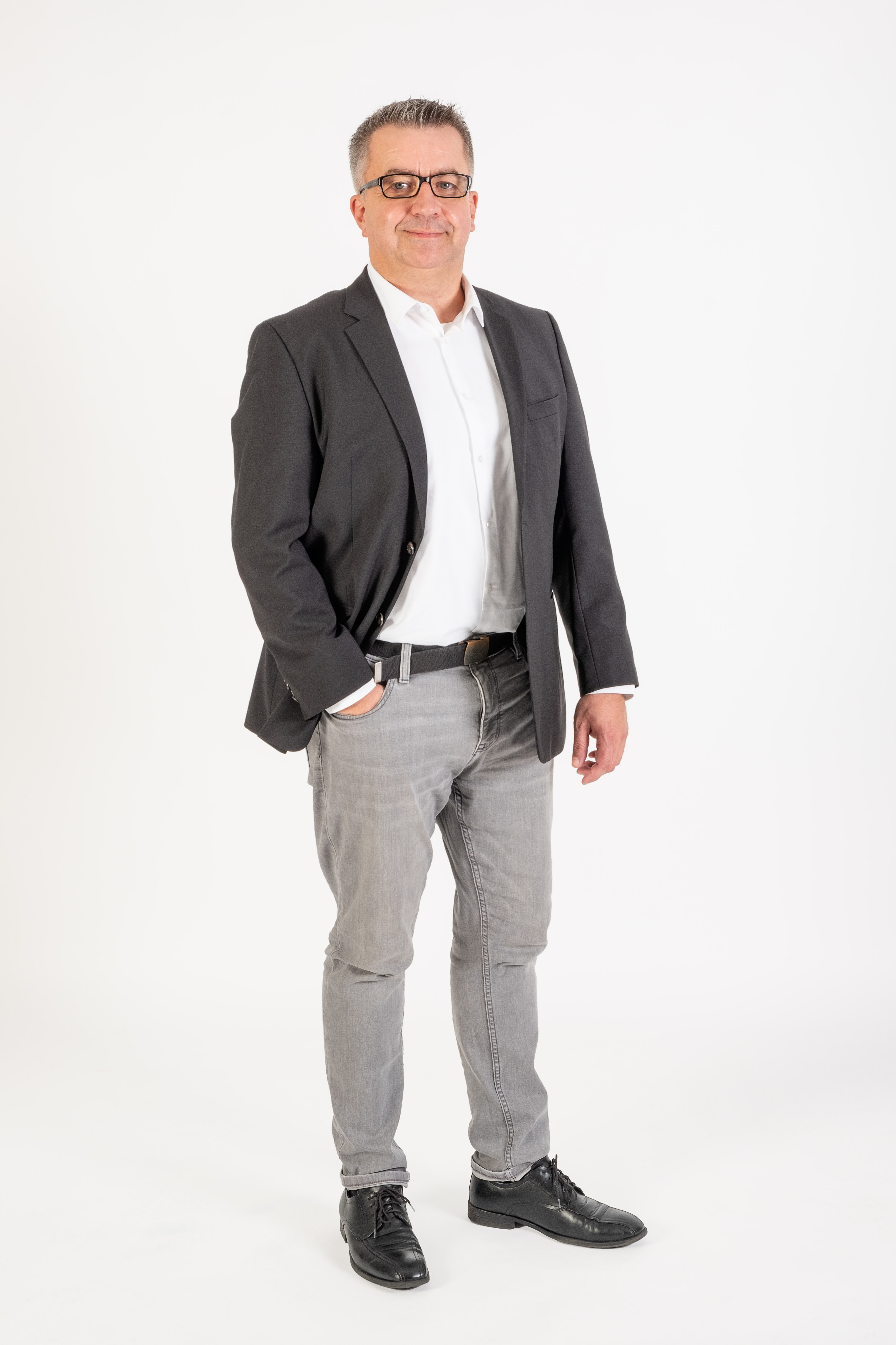 AXA Garmisch-Partenkirchen Christian Knye | Mitarbeiter im Detail